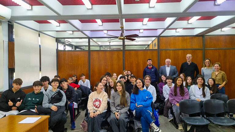 Educación + Justicia: funcionarios brindaron una charla en Eduardo ...